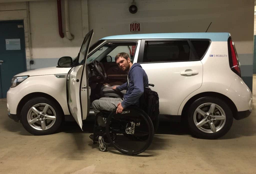 Elektroautos für Menschen körperlicher Behinderung