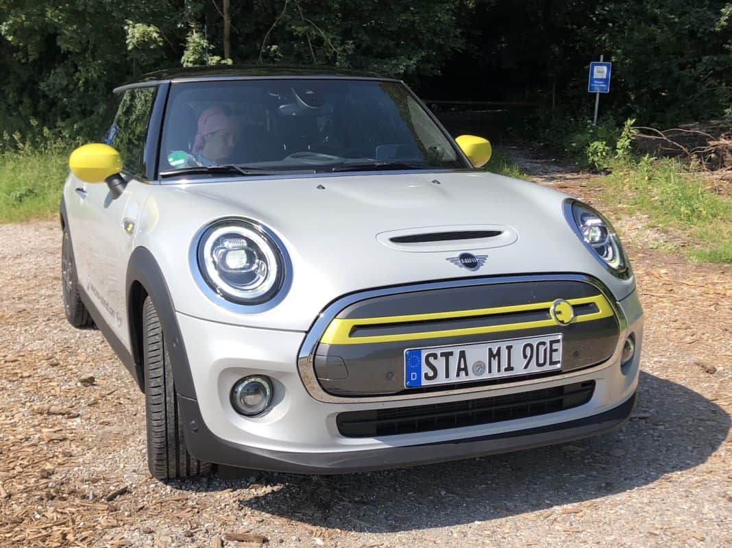 Mit E-Kennzeichen kostenlos parken | eMobilität - der Blog